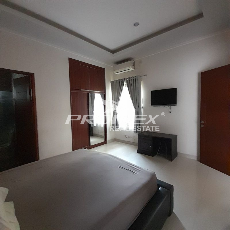 Rumah Mewah 2.5Lantai Taman Luas dalam Perumahan Exclusive di Jl KH ...